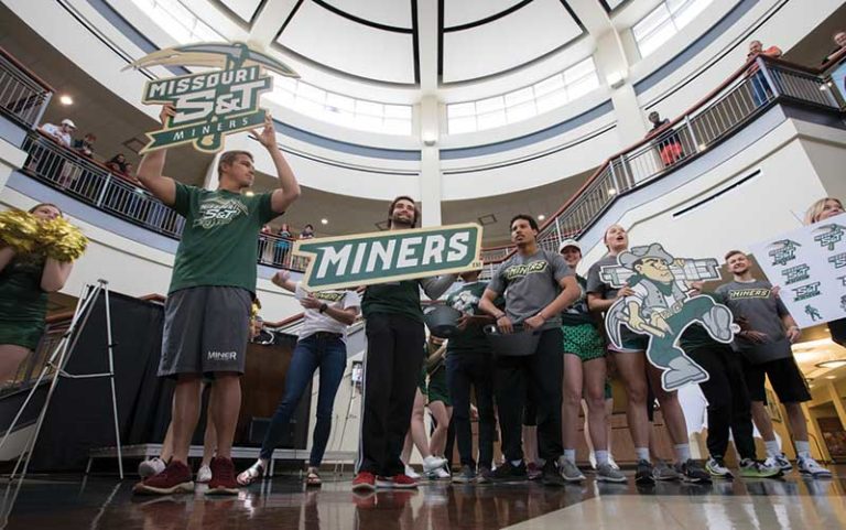 Missouri S&T – Missouri S&T Magazine – A new look for Miner athletics